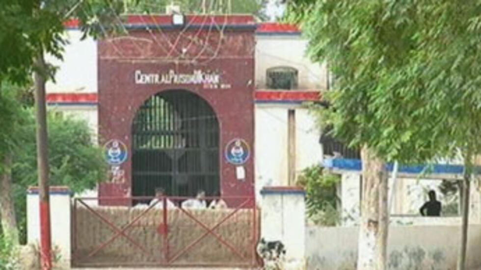 Taliban frees hundreds in Pakistan prison attack