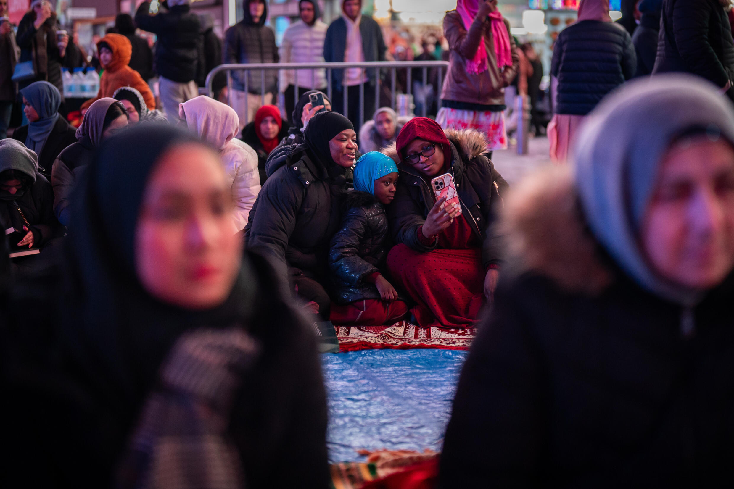 Muslims gather to pray in NY's Times Square as Ramadan begins