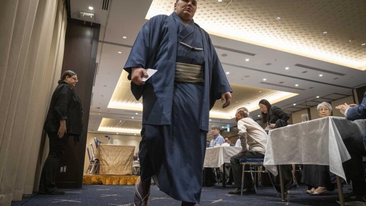 Ukrainian takes sumo by storm after fleeing war to pursue dreams