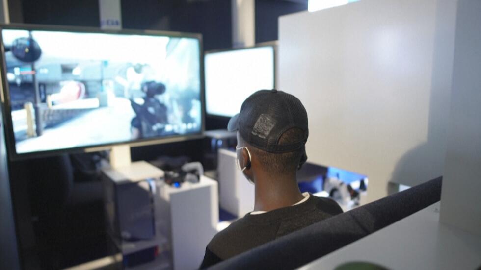 Microsoft lobbies EU to approve Activision Blizzard deal - Business