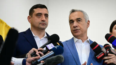 Romanian nationalist and Trump fan George Simion wins first round of ...