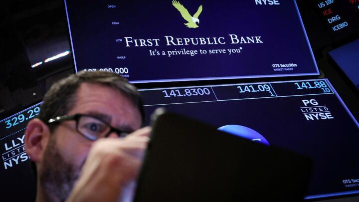 Large US banks inject $30 billion into First Republic Bank in effort to ...