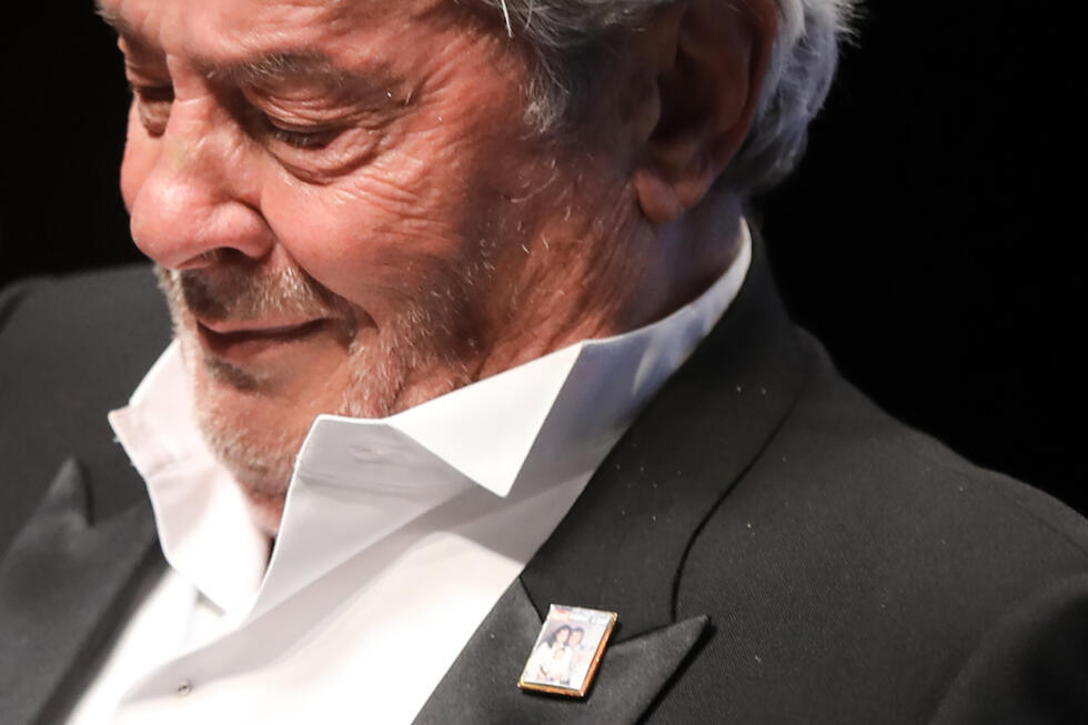 Film legend Alain Delon, France’s flawed screen god, dies aged 88 ...