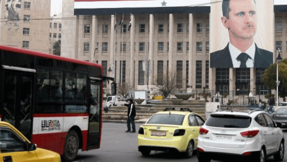 دمشق تستبعد أي "حلول عربية بعد الآن" وتوافق على تمديد مهمة المراقبين العرب