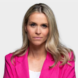 Julia Sieger - France 24