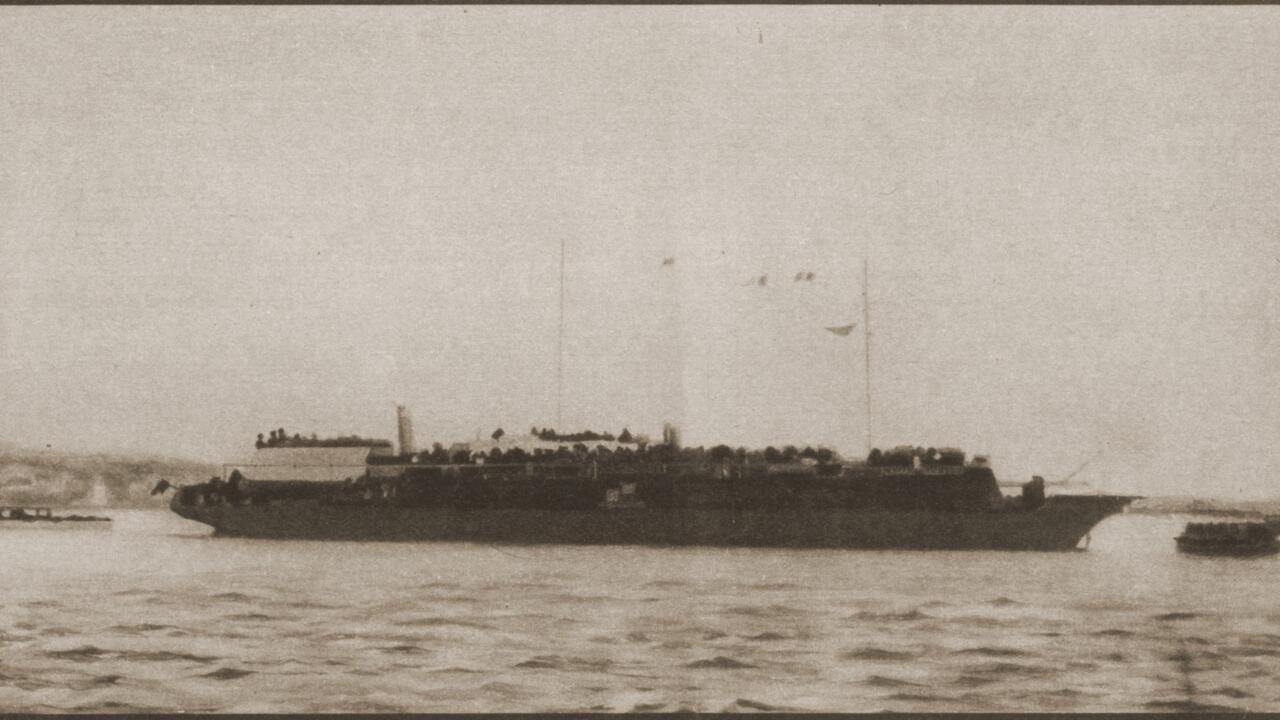 The Struma tragedy, "a living grave" for nearly 800 Jewish refugees ...