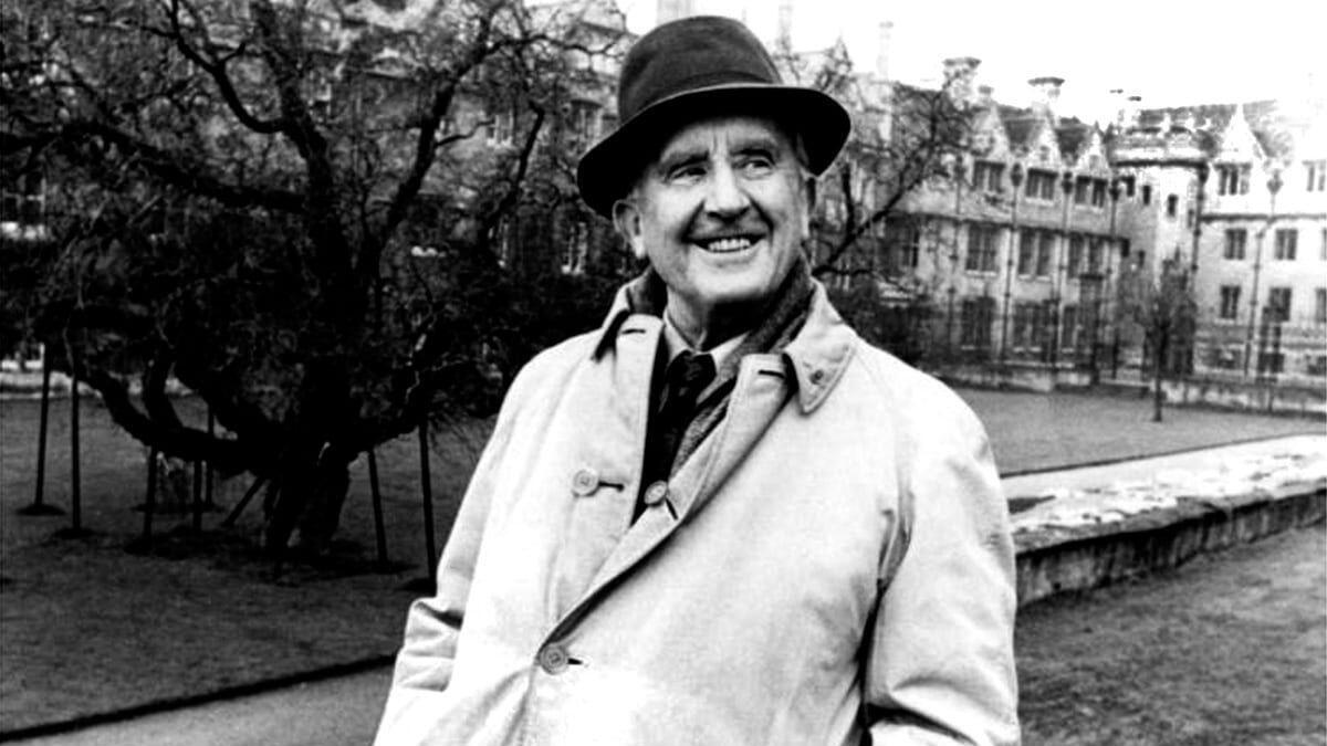 Estreno 'Tolkien': la vida y la visión de quien ideó la Tierra Media de ...