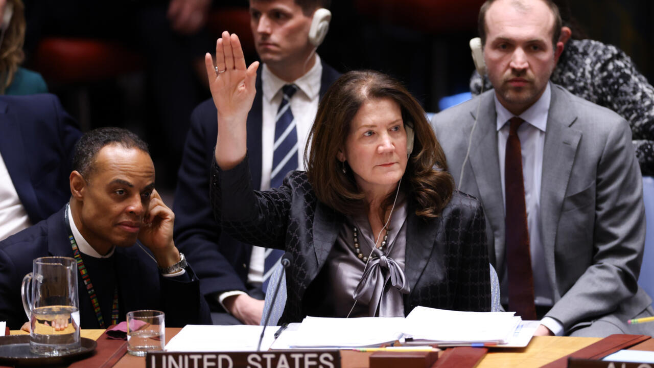 Seismic shift at UN as US twice backs Russia, further breaking from ...