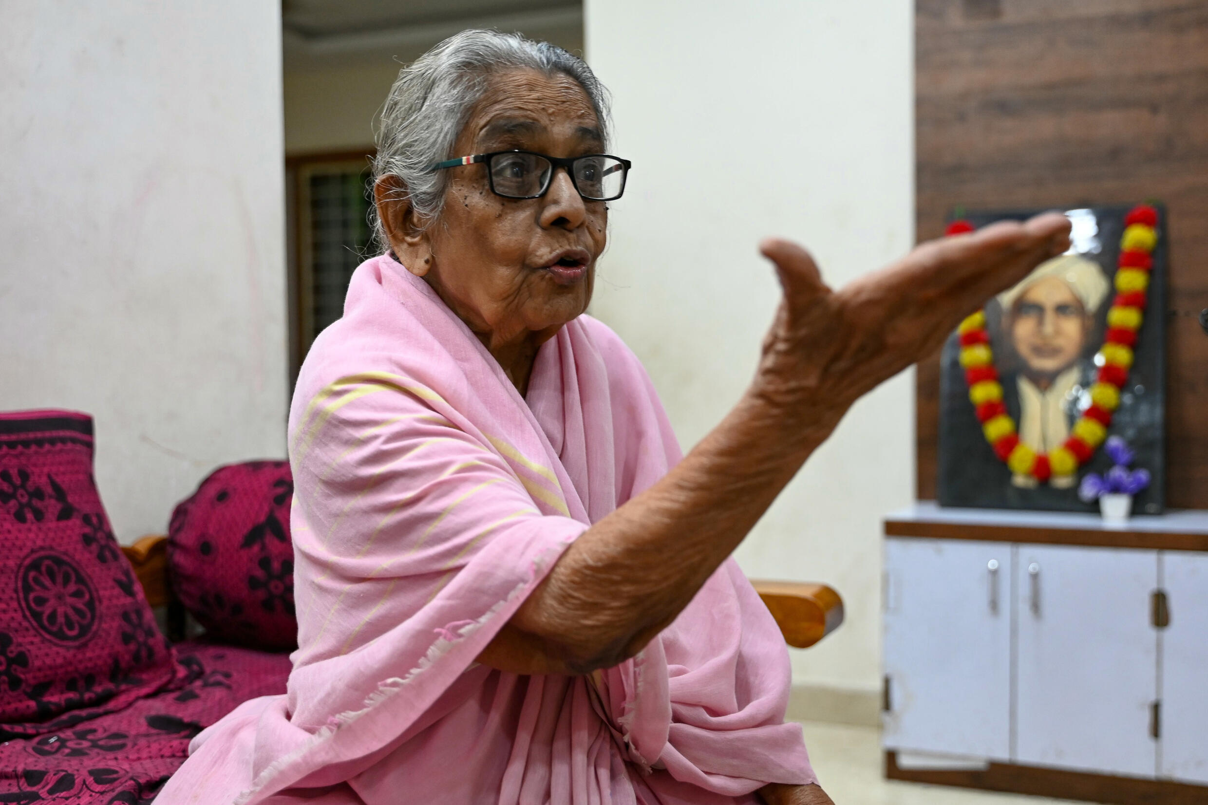 Prayers for Vance in wife's ancestral Indian village