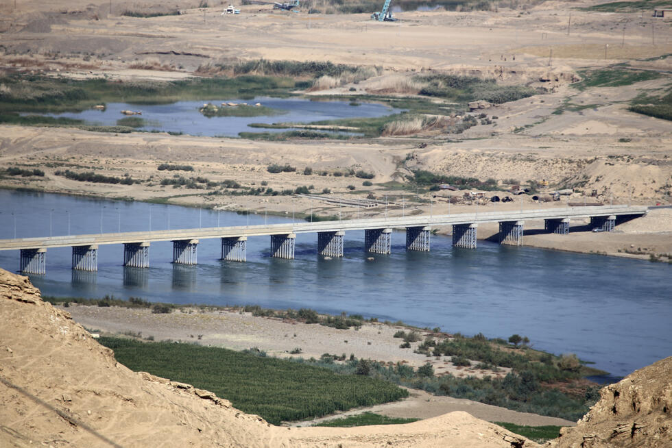 In drought-hit Iraq, a dam threatens to swallow farmland