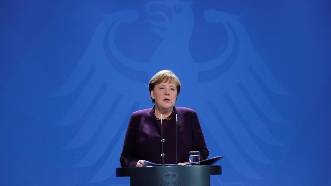 Merkel announces strict measures, tells Germans to stay home in virus fight