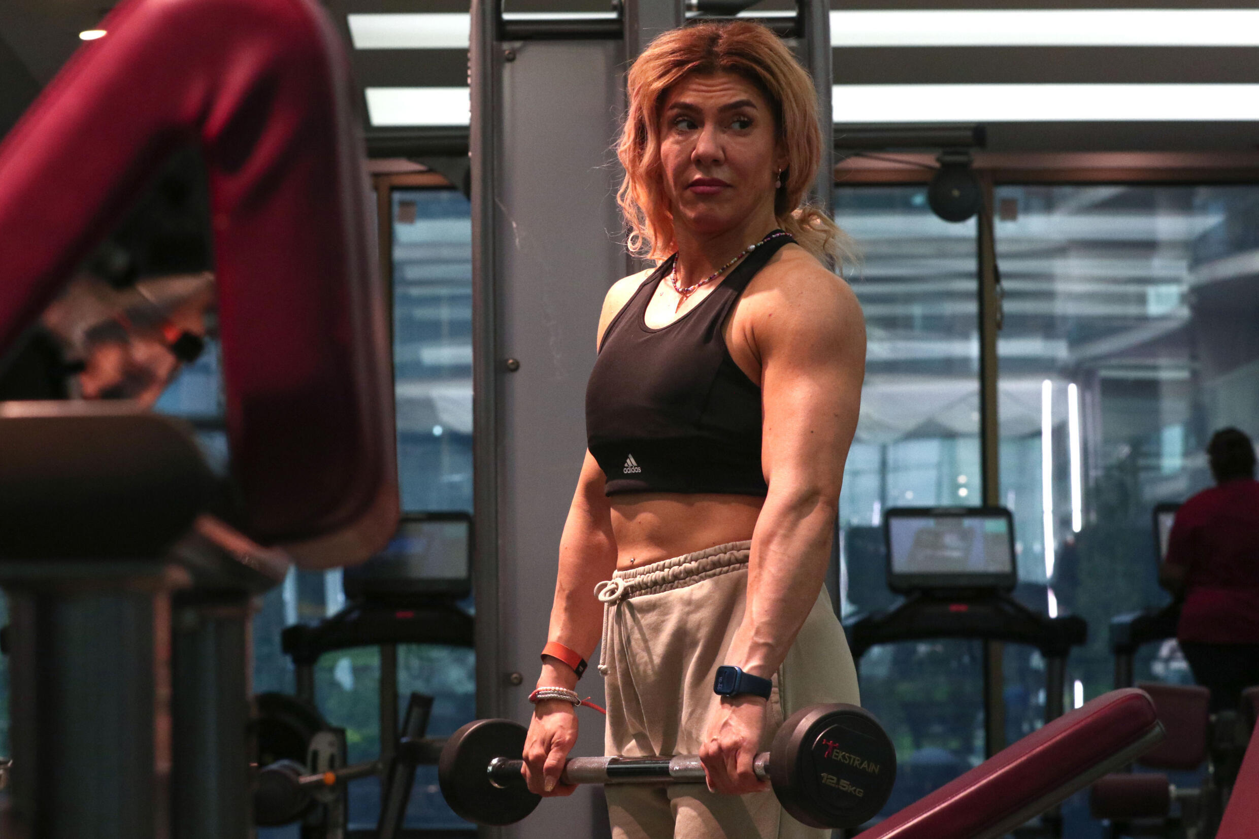 Iraqi Kurdish bodybuilder breaks down gender barriers