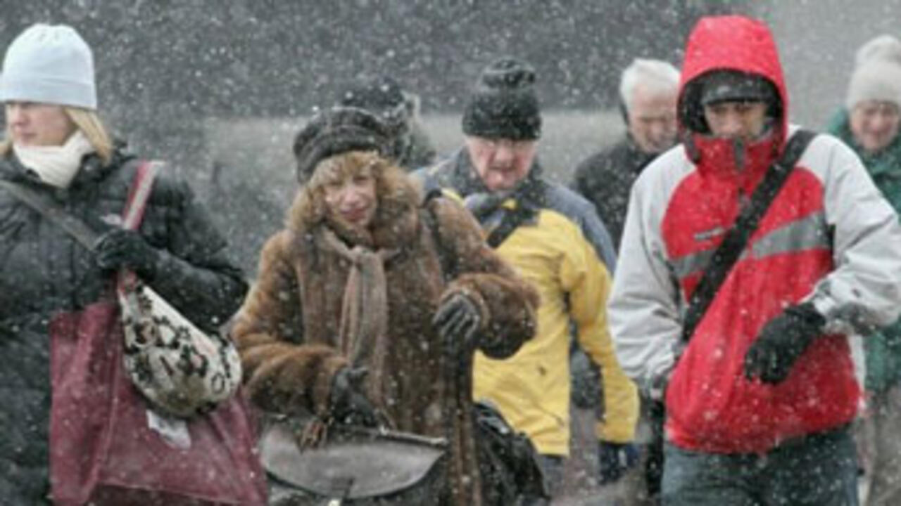 Rare October snowstorm hits US East Coast - France 24