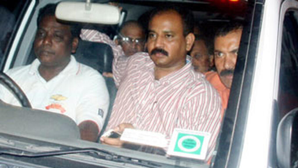 Third officer of IT firm Satyam arrested on fraud charges - France 24