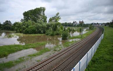 Four dead as floods sweep southern Germany