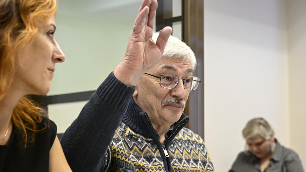 Russian judge re-opens possibility of jail for rights defender