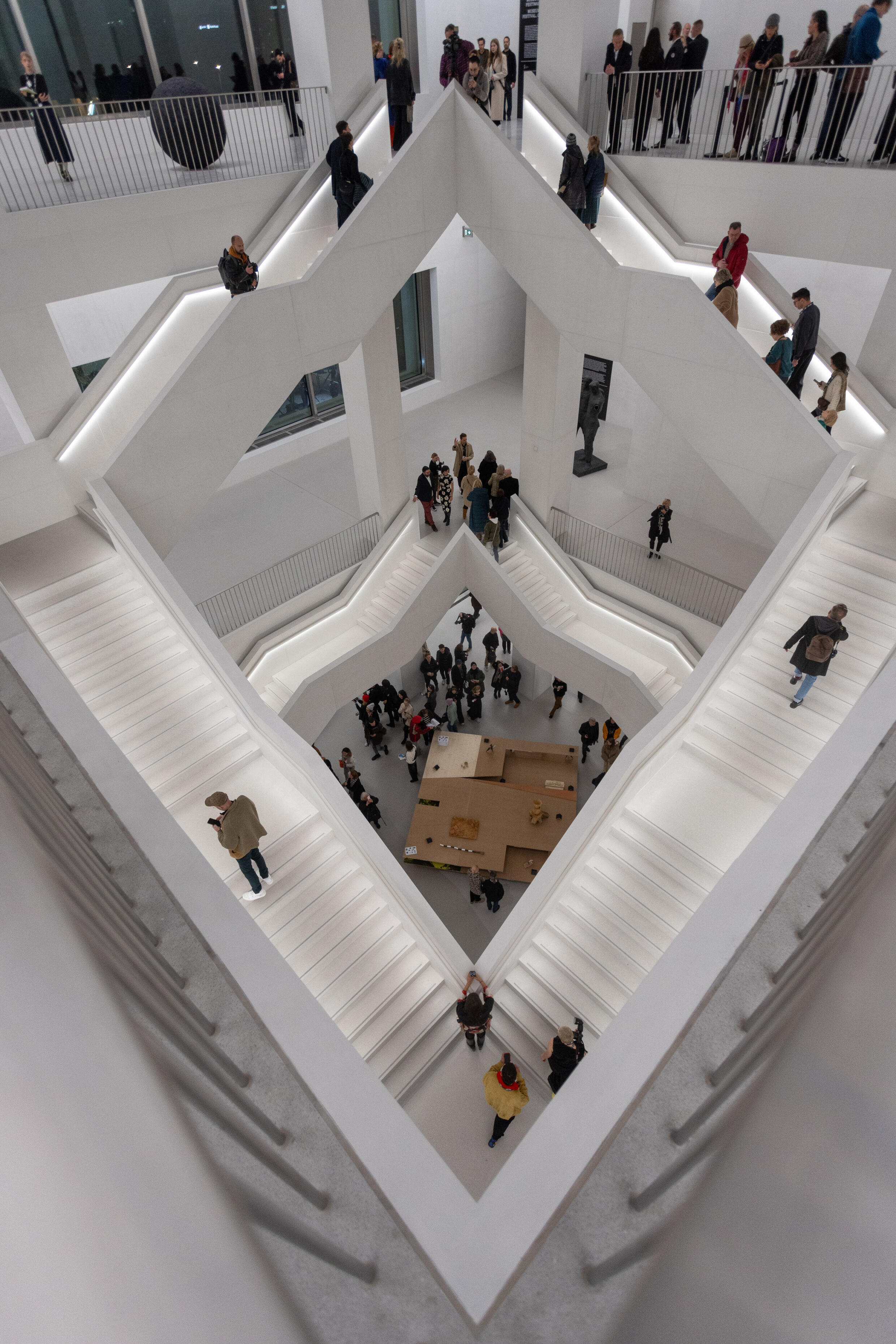 Modern art museum breathes new life into downtown Warsaw