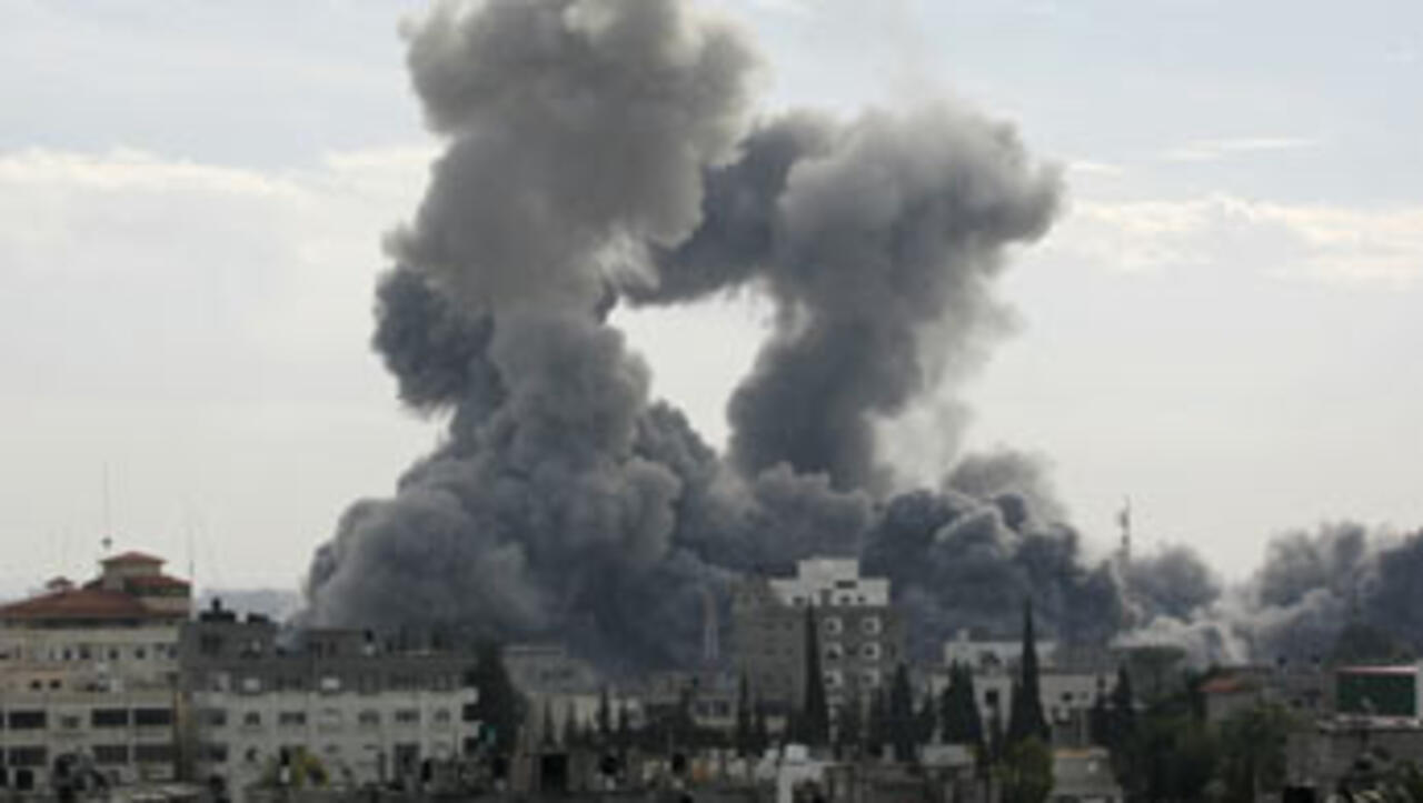 Israel bombs border tunnels between Egypt-Gaza