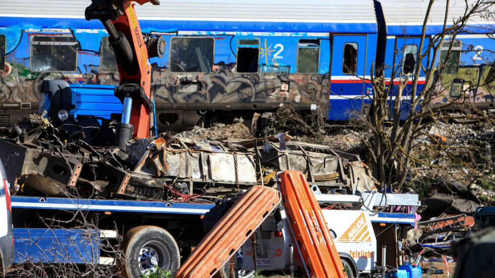 Greece to seek extra EU rail funding after train crash