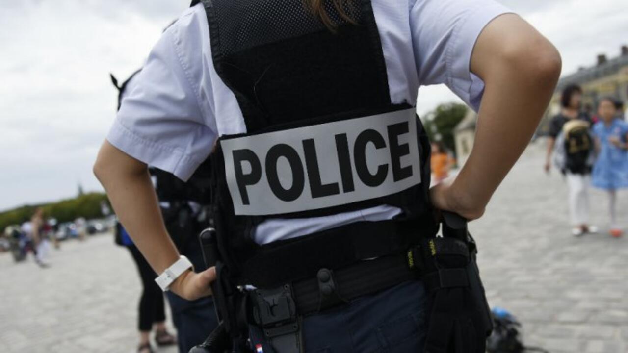 France pushes to give police greater freedom to use their guns