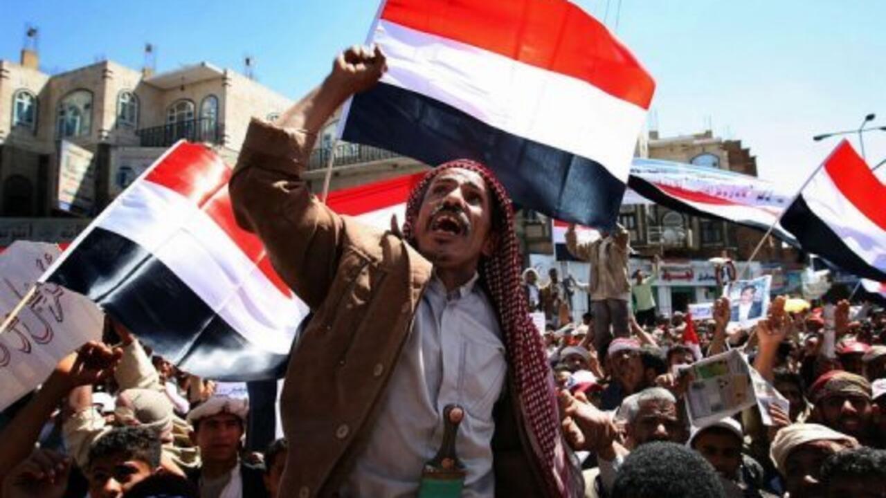 Sanaa protests turn deadly after Yemeni forces open fire