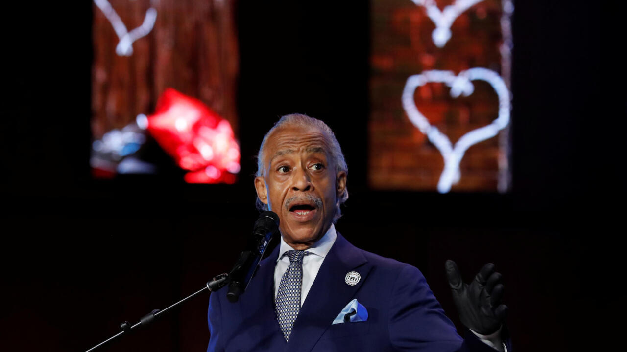 Celebrities, politicians flock to George Floyd’s memorial service in ...