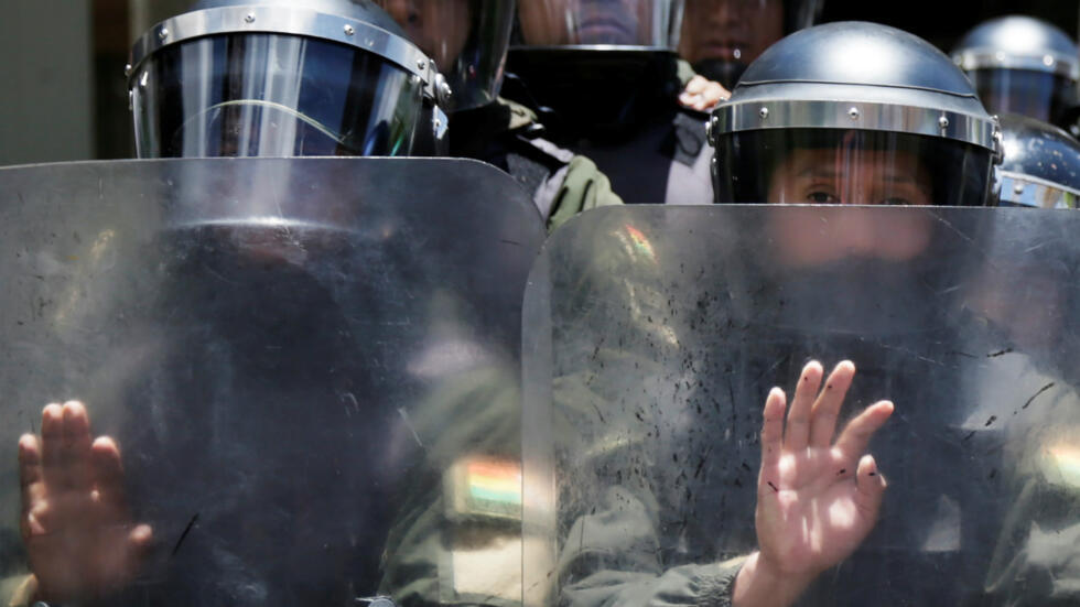 Bolivia election observer steps up scrutiny of disputed result