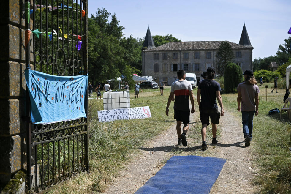 Autoroute A69 : des tensions entre opposants et forces de l’ordre à ...