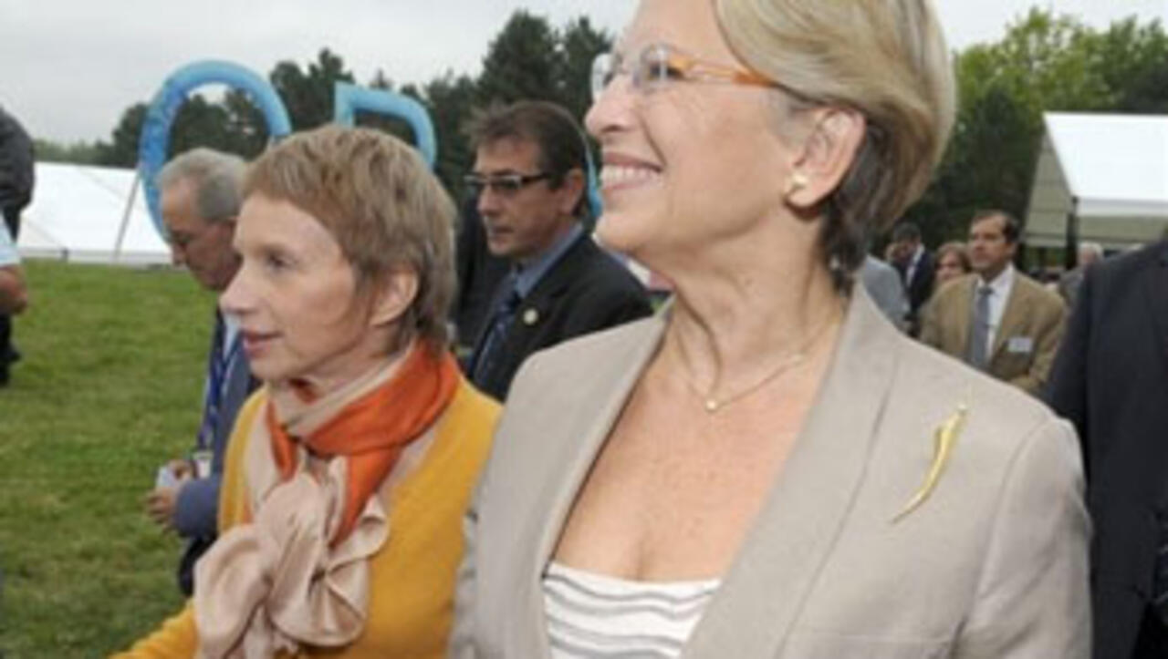 Controversy over Edvige database still going strong - France 24