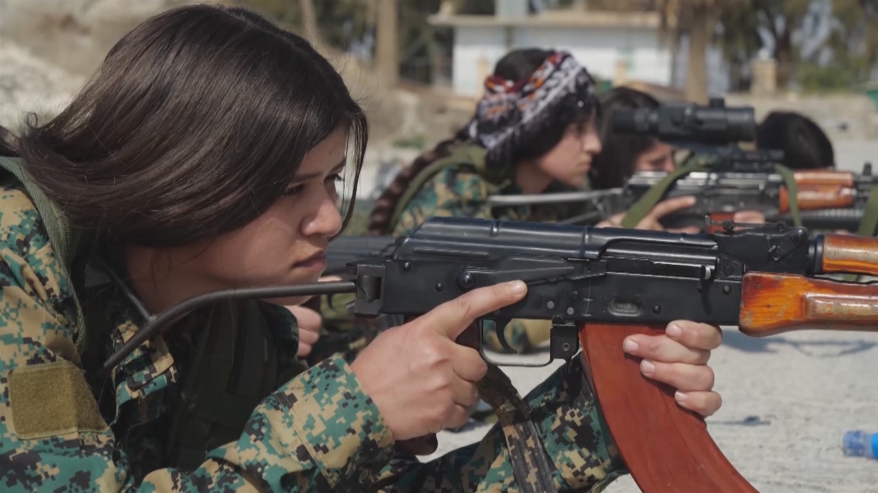 Kurdish fighters hesitate to join Syria's vision of a unified army - Focus