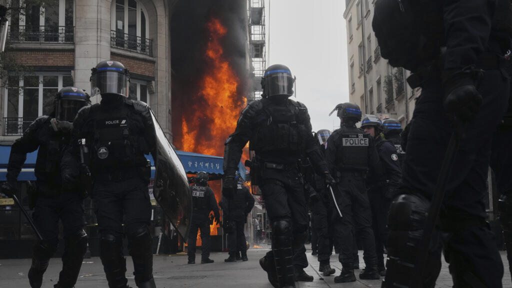 Hundreds arrested as police clash with France’s ‘Block Everything ...
