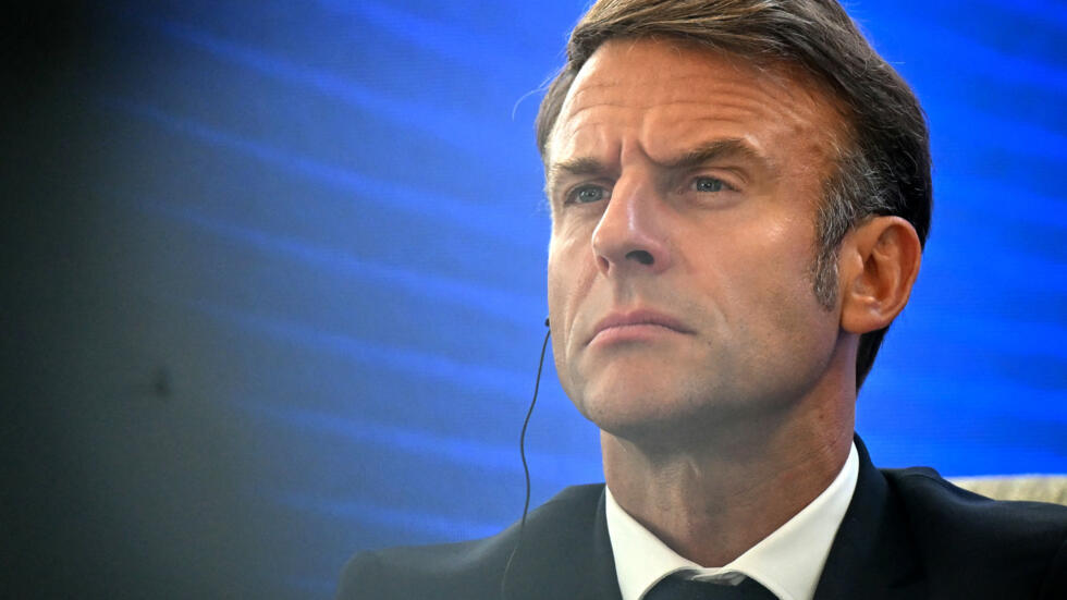 Qui pour Matignon ? Les prétendants se succèdent, Emmanuel Macron ...