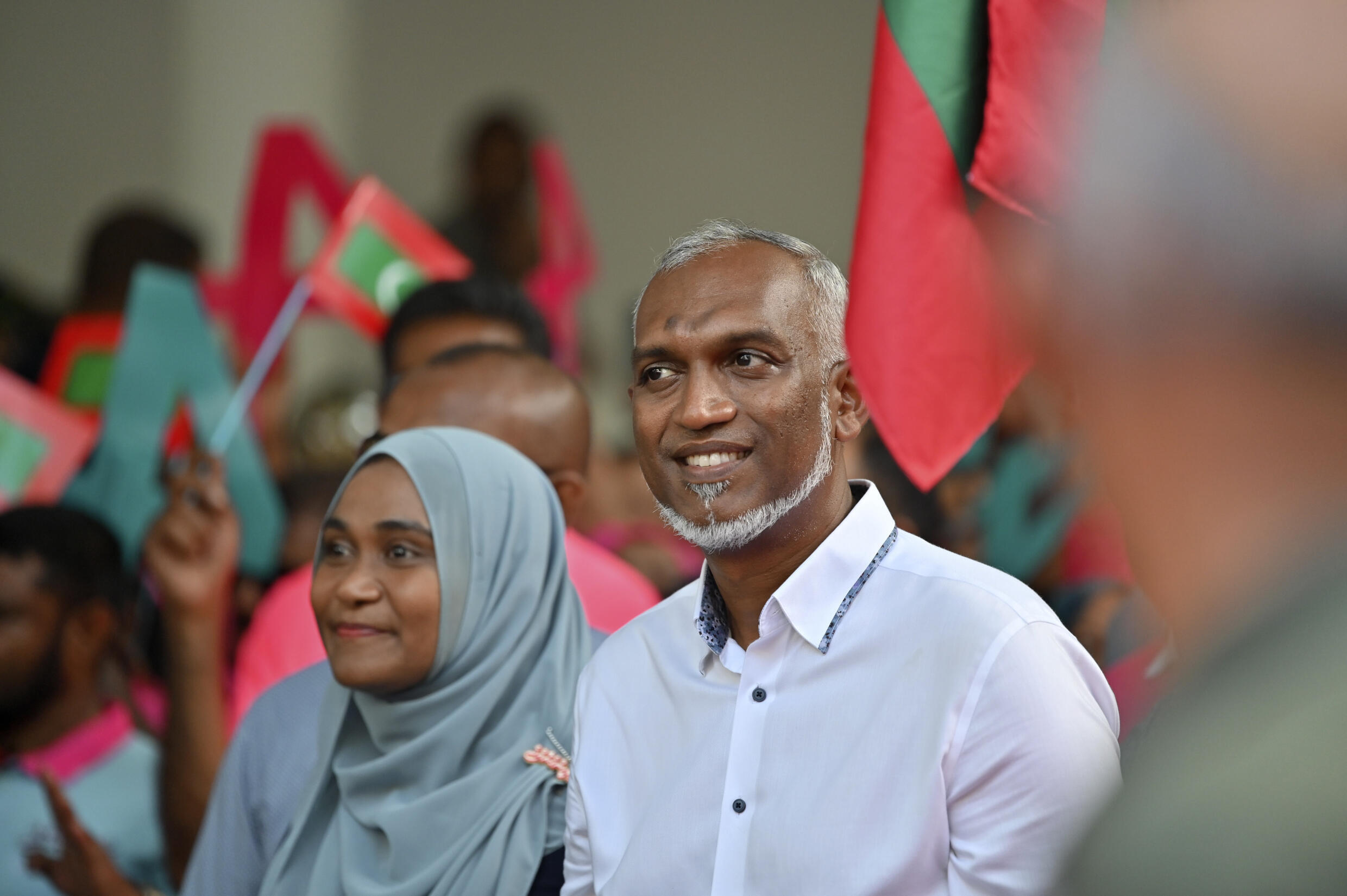 Pro-China candidate Mohamed Muizzu wins Maldives presidency