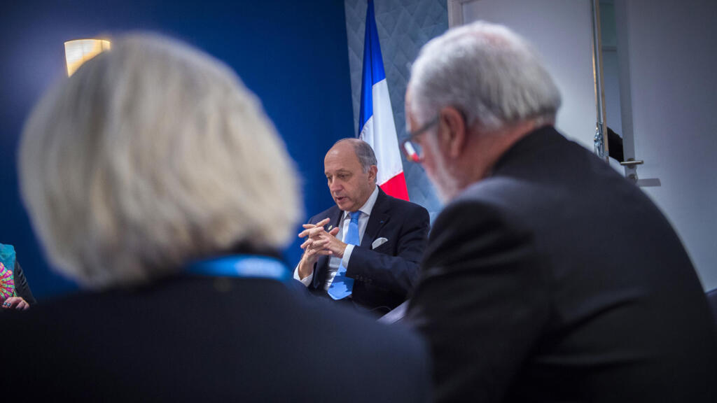 Countries struggle to reach final COP 21 agreement - France 24