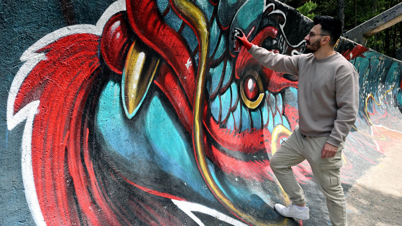 L'instant + : à Sarajevo, le street art pour effacer les stigmates de ...