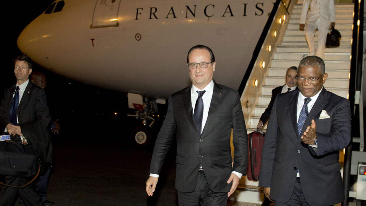 Human rights off the agenda as Hollande visits Angola