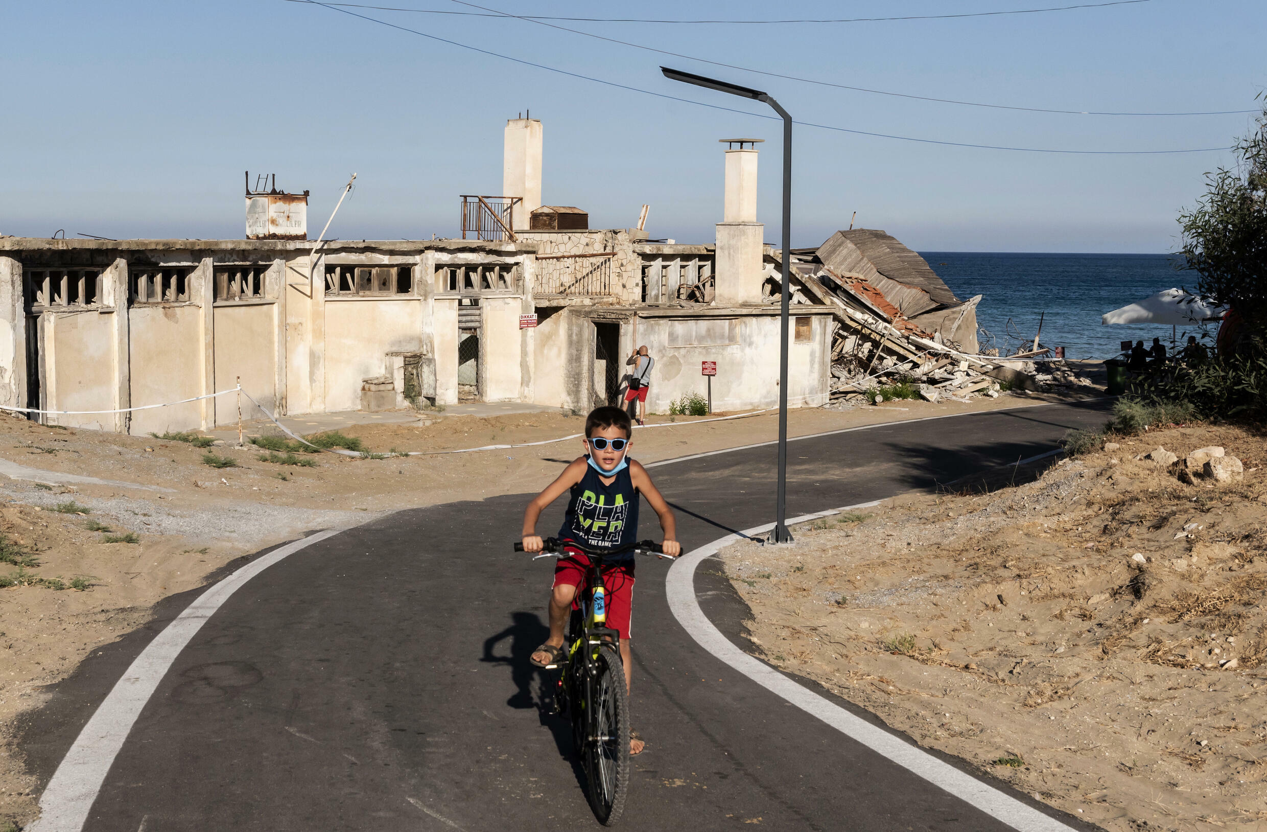 Low hopes for UN talks on Cyprus after spike in tensions - France 24