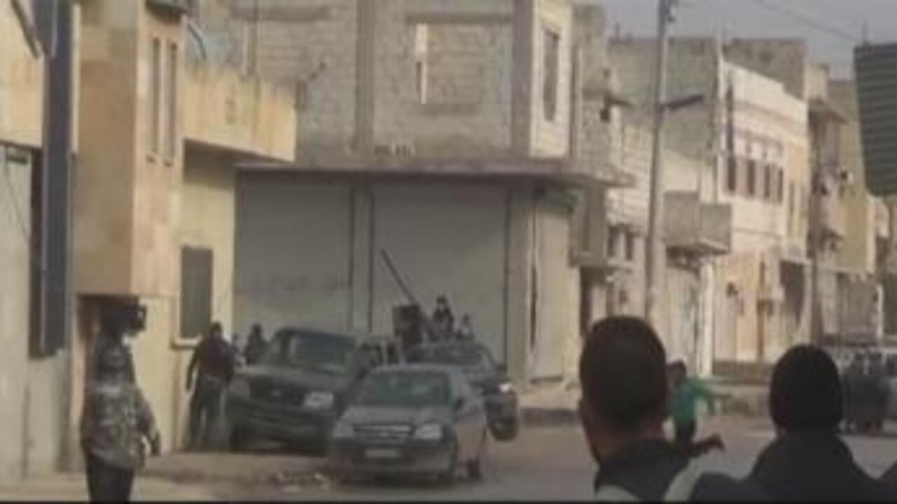 Syria: Smuggling refugees across Turkey's border - Middle East matters