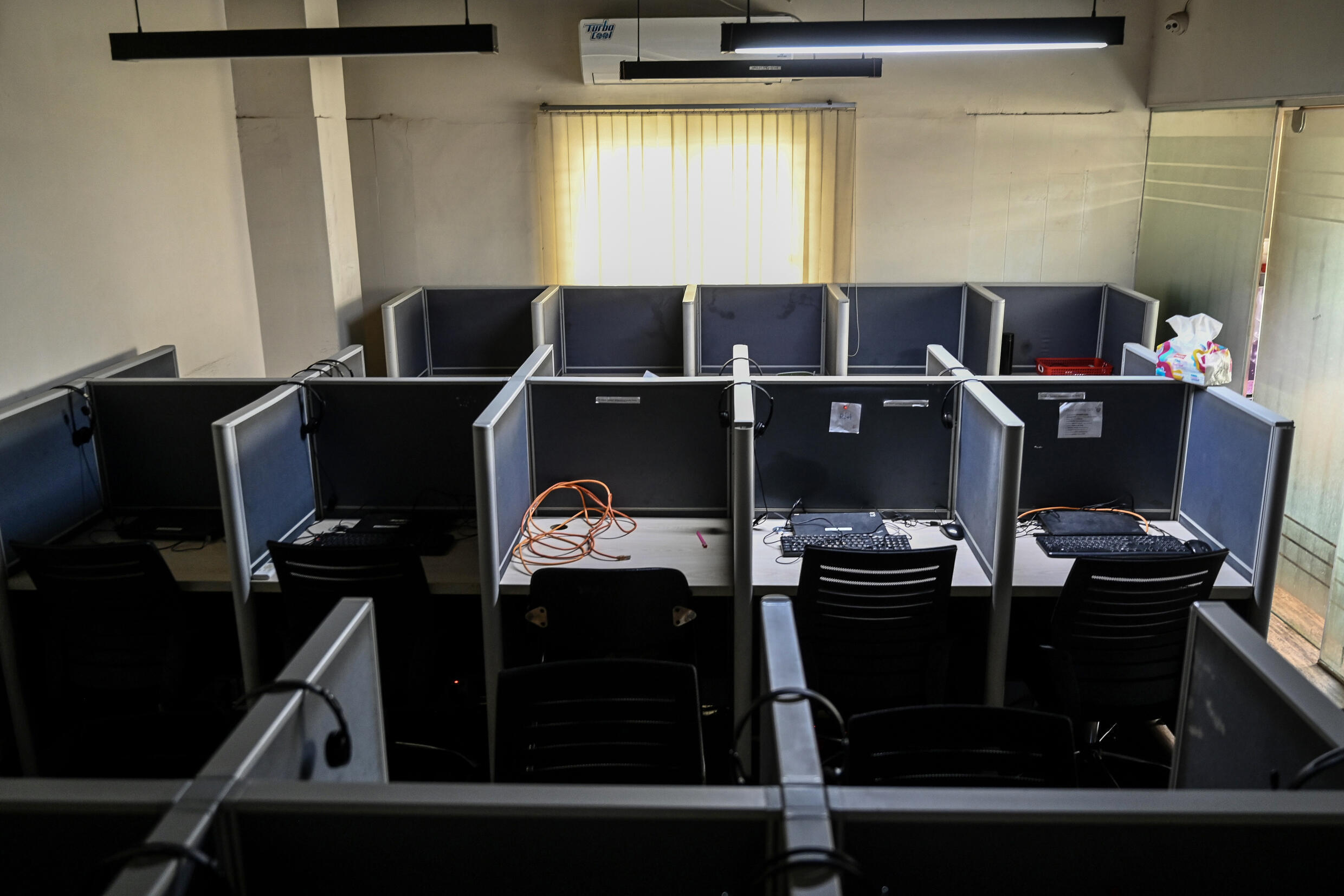 Internet blackout paints dark picture for Bangladesh call centres