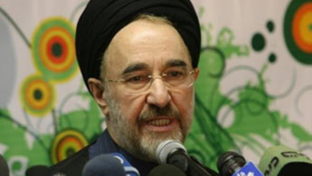 Khatami mulls throwing support behind another candidate