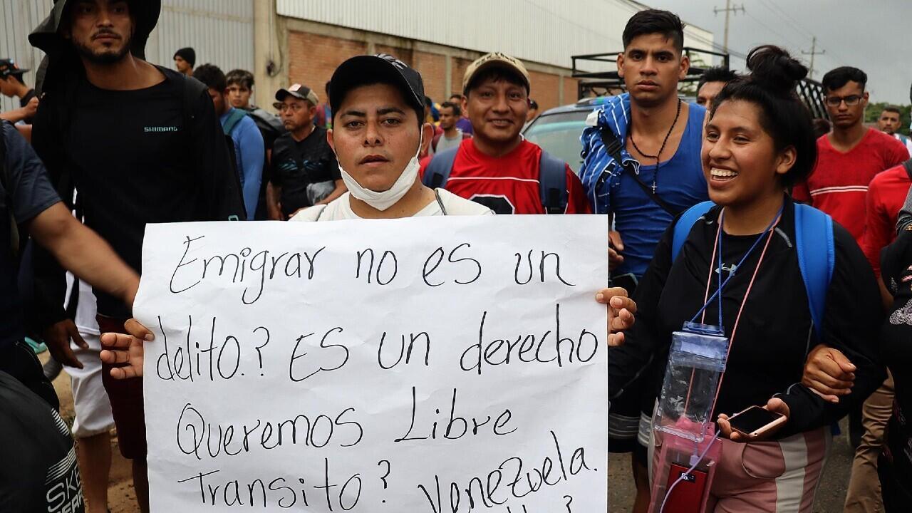 Octava caravana de migrantes en un mes parte del sur de México con ...