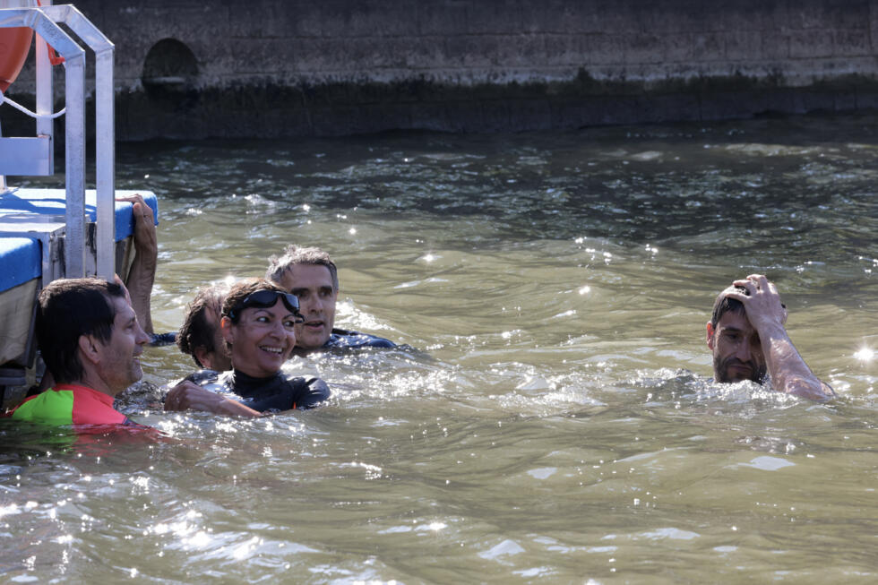 Paris makes clean water bet for River Seine bathers