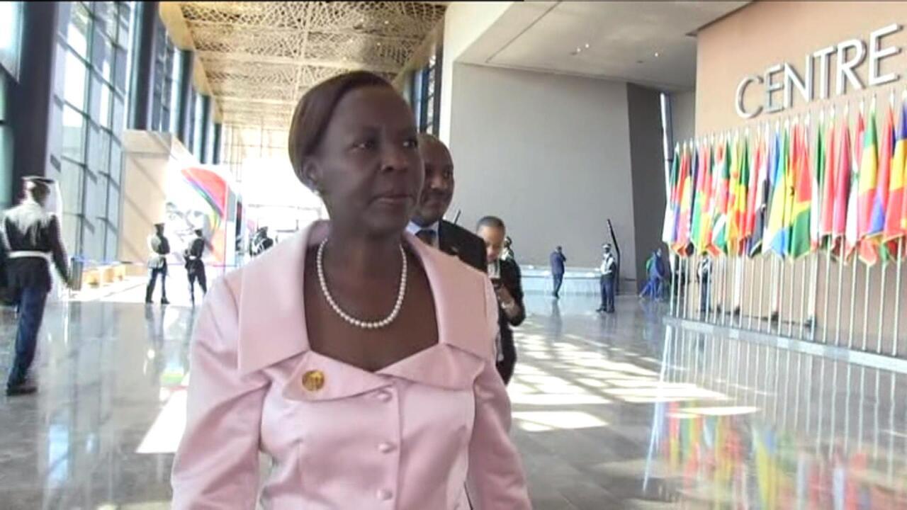 Francophonie : la Rwandaise Louise Mushikiwabo à la tête de l’OIF ...