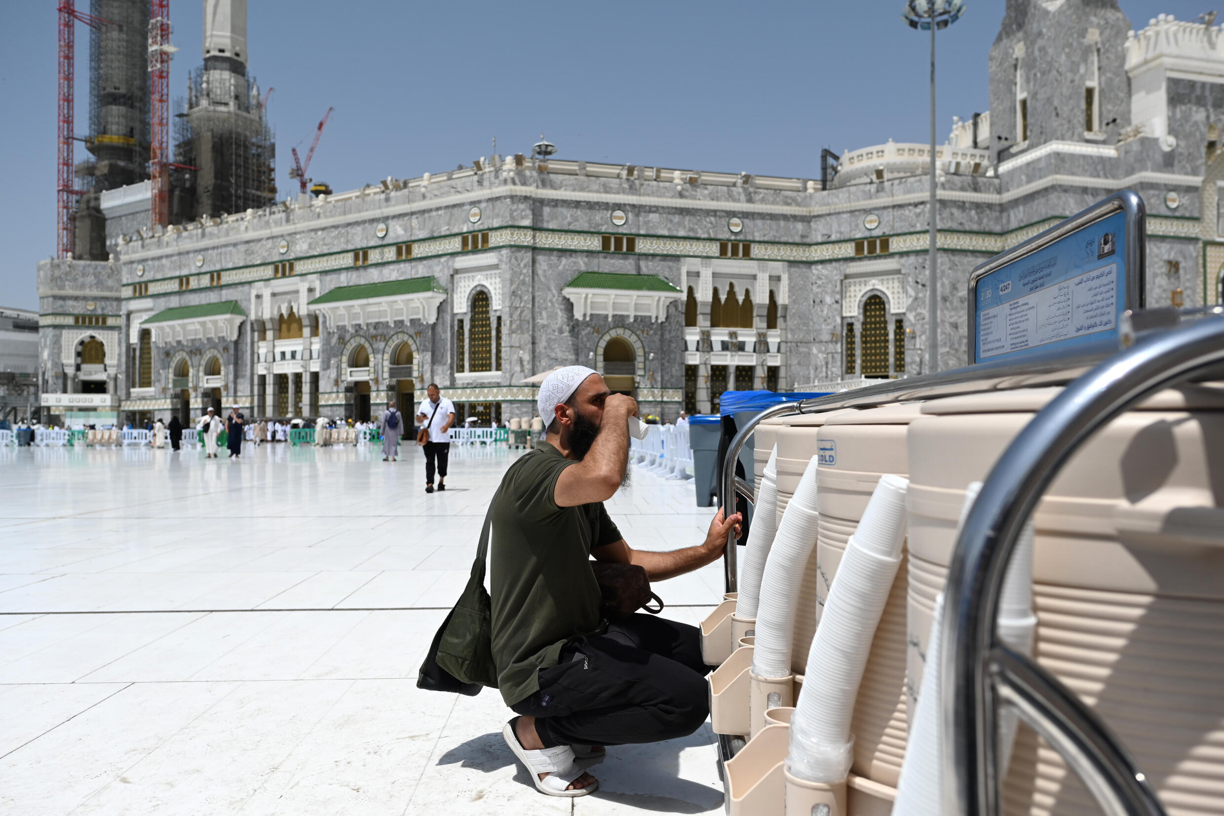Massive crowds circle Kaaba as hajj begins in Saudi heat