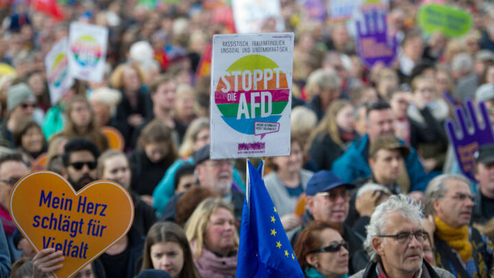 Thousands protest against far-right AfD in Berlin ahead of Bundestag debut