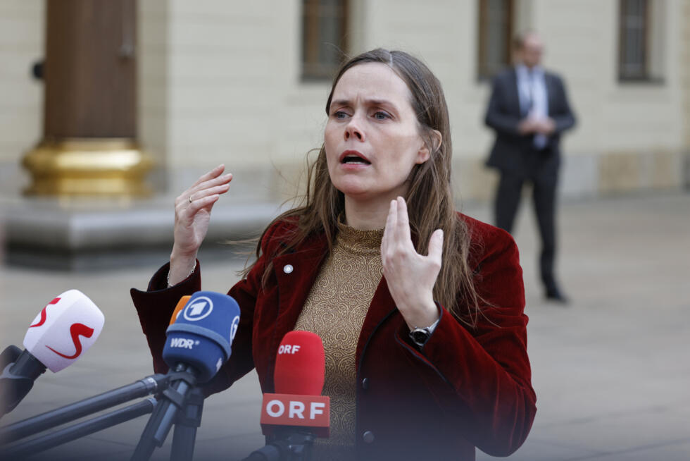 En Islande, la Première ministre, fan de romans noirs, sort son premier ...