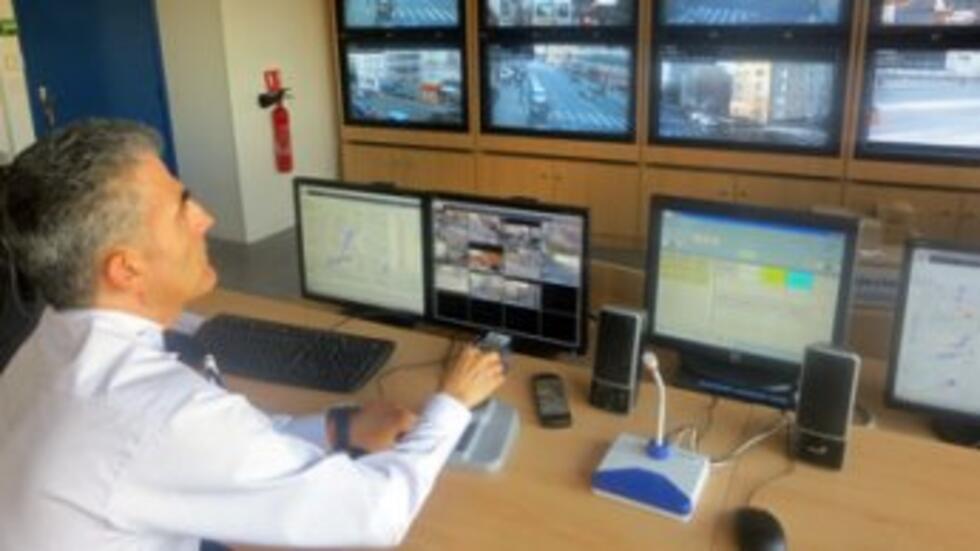 Debate swirls as Paris embraces video surveillance