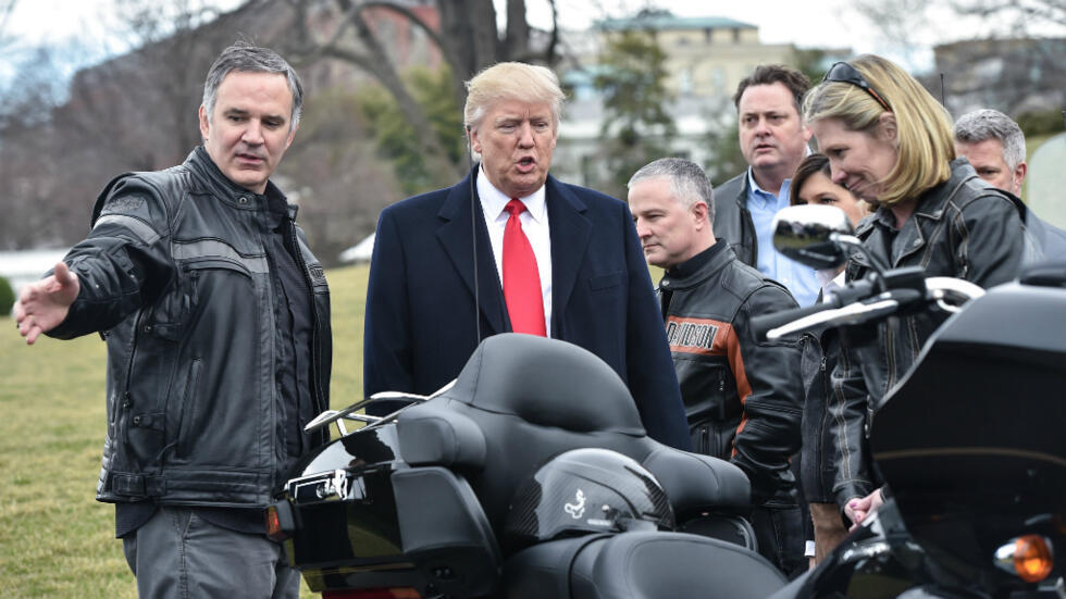 Donald Trump a Harley-Davidson: "váyanse y pagarán impuestos como nunca ...