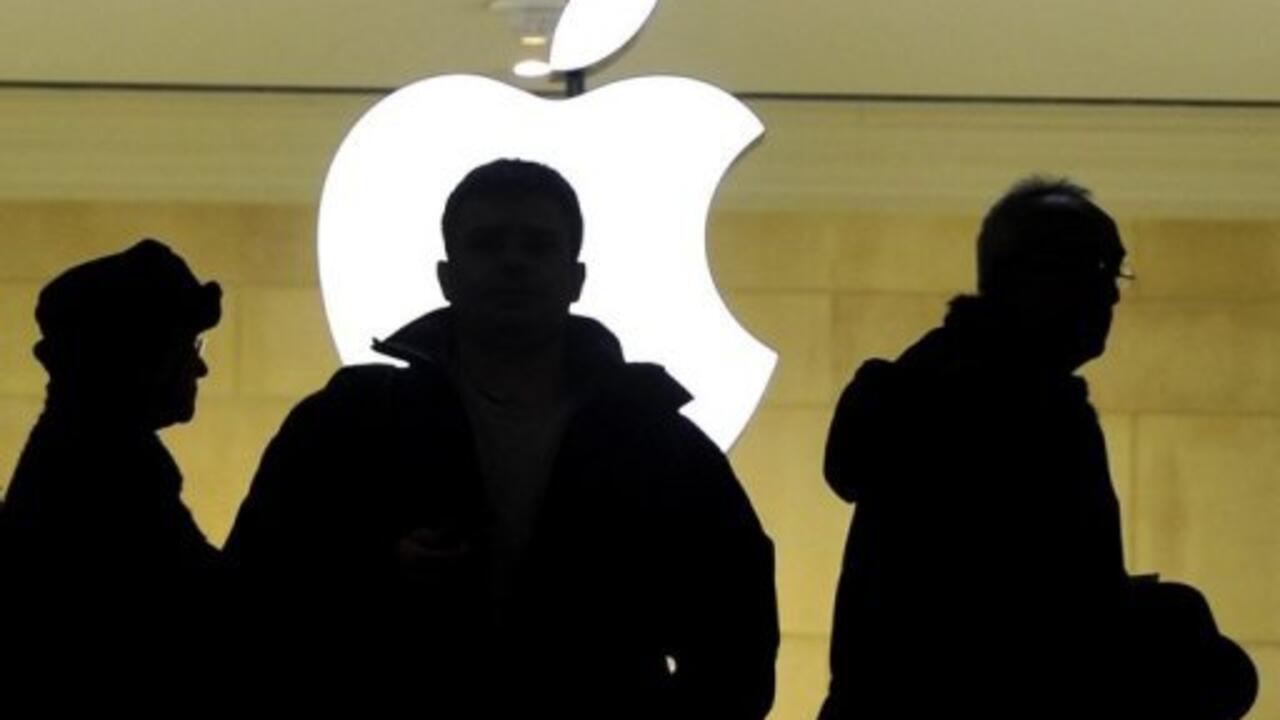 Apple essuie l'affront de pirates informatiques - France 24