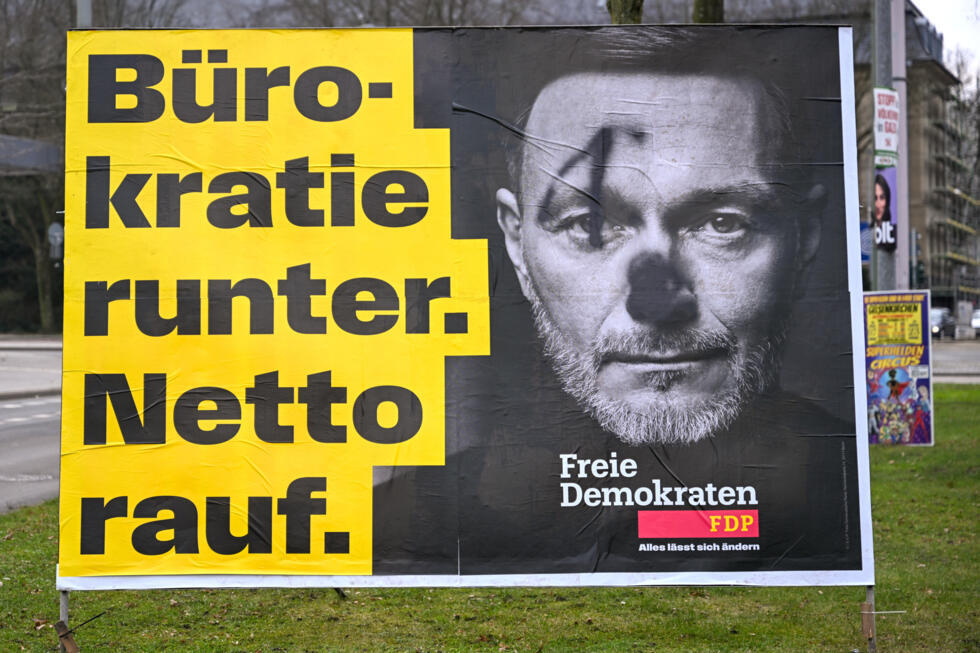 German 'bureaucracy monster' on everyone's election hit list